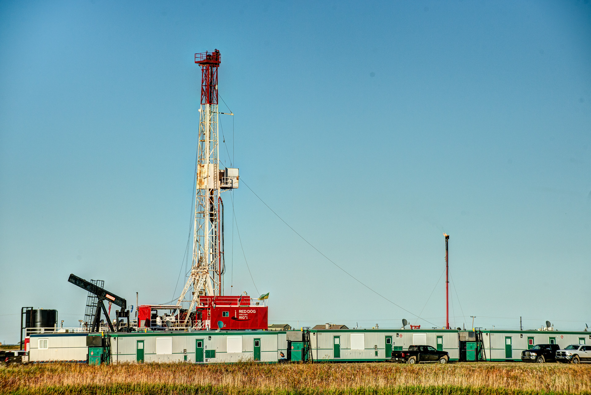 12 Rigs of Christmas 2015: Day 7: Red Dog Rig 1 | Brian Zinchuk Publishing